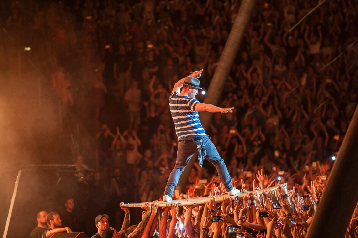 Top 15 Interactive Entertainment Ideas for Large Crowds